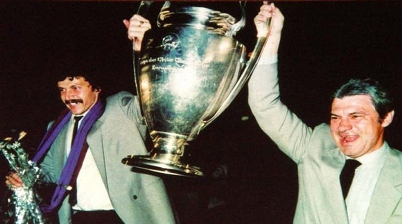 Cifrele și performanțele extraordinare reușite în carieră de Emeric ...